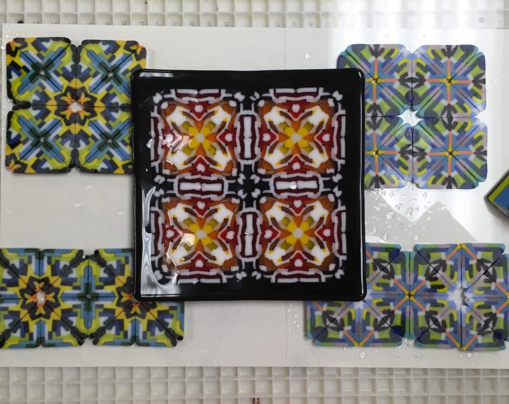 Triangle Pattern Bar Mold -9″ Mini | Glass House Store